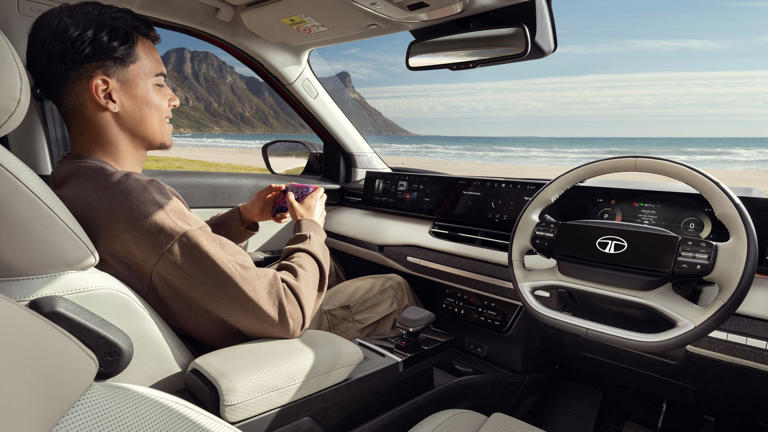 Land Rover’s Owner Built A Baby Land Rover For Less Than A Bespoke ...