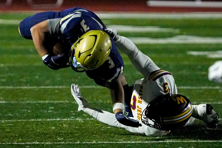 OHSAA football scores. Walsh vs. Avon, Ohio high school recap