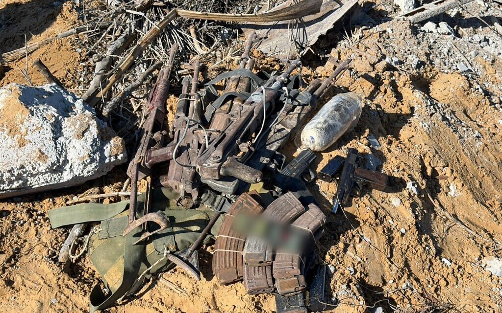 IDF says four Hamas operatives killed, two captured in thwarted attempt ...