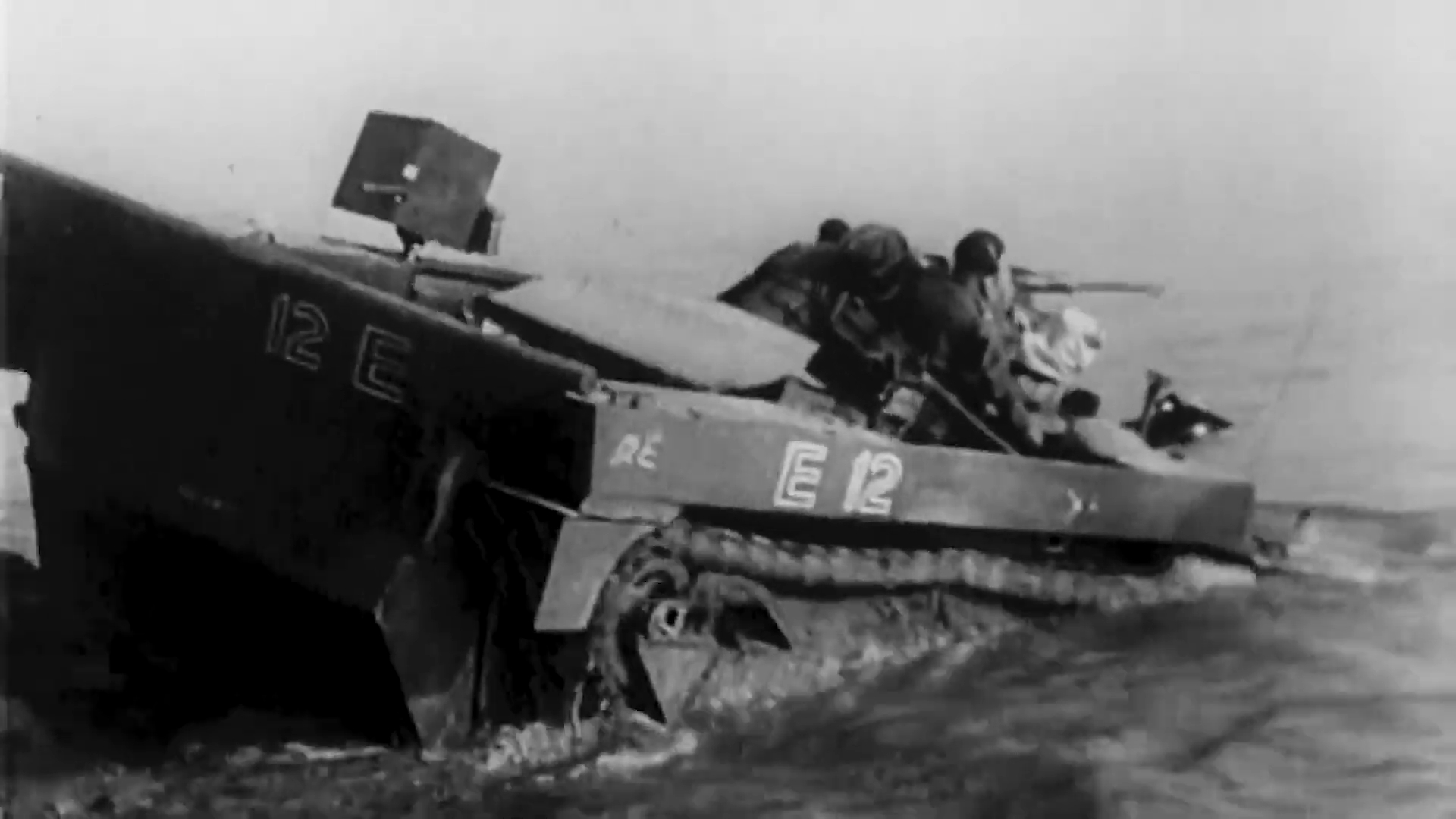 The Amphibious Sherman Tanks That Fought Their Way Across the Rhine
