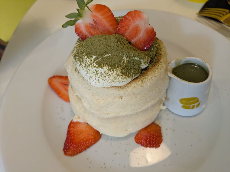 Fluffy Fluffy Is The Manchester Dessert Spot That Turns Pancakes Into ...