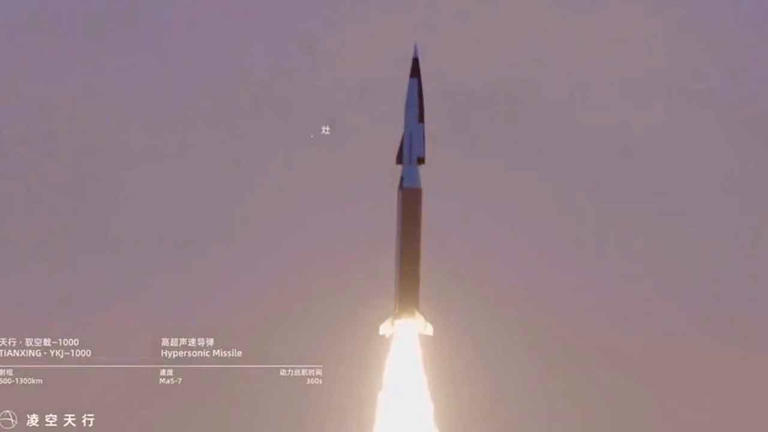 China displays YK-1000 hypersonic missile and simulates attack on Japan ...