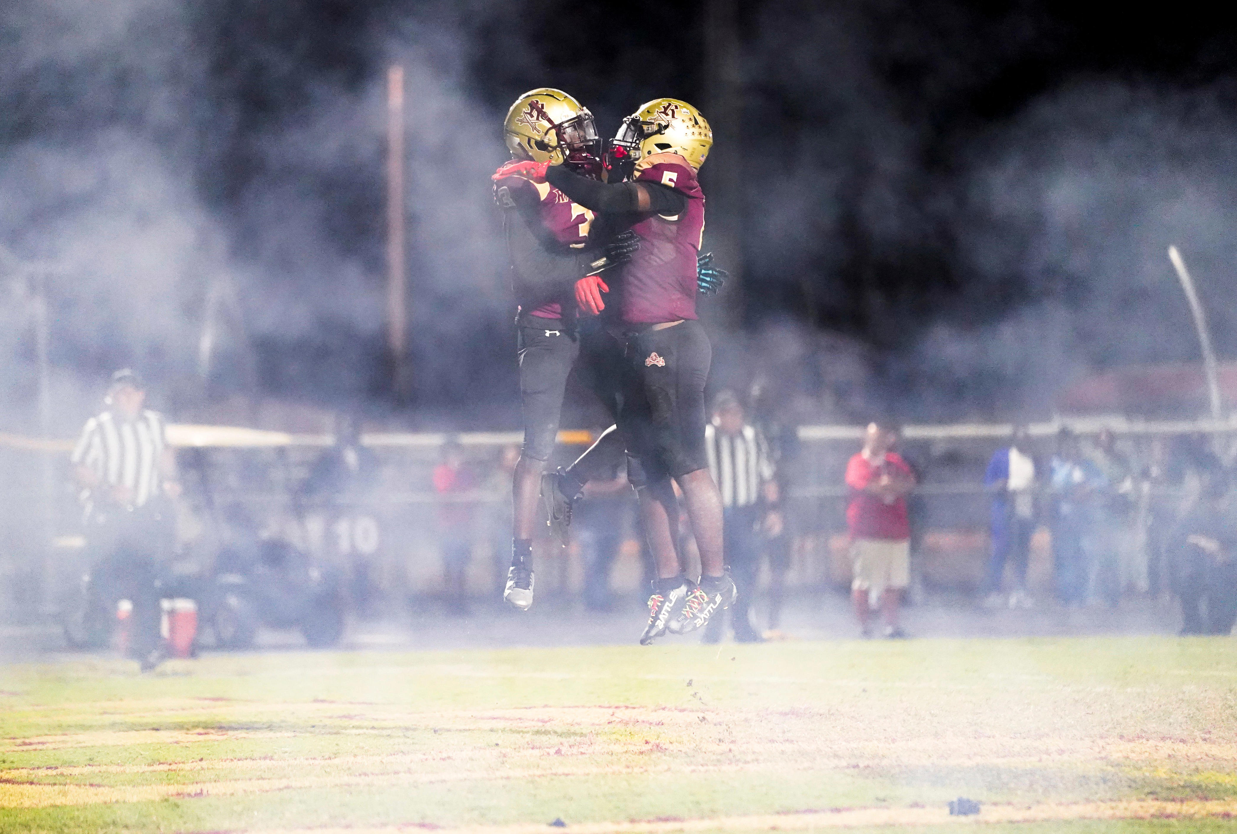 Live updates from Manatee at Riverdale Class 5A-Region 3 football title ...