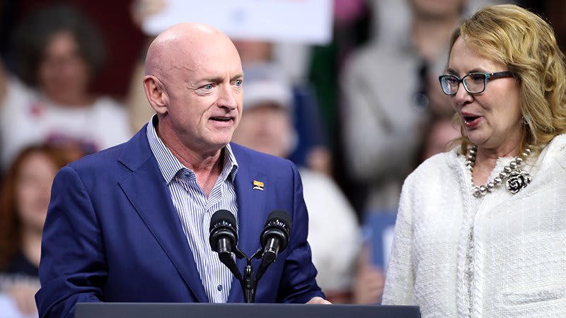 Mark Kelly says Trump's seditious behaviour comment is ridiculous