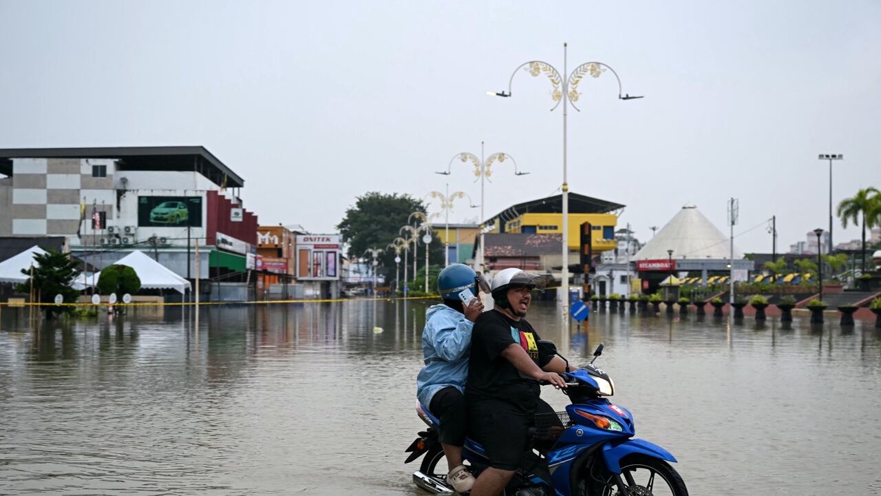 Dodental stijgt naar 139 door extreme moessonregens in Zuidoost-Azië ...