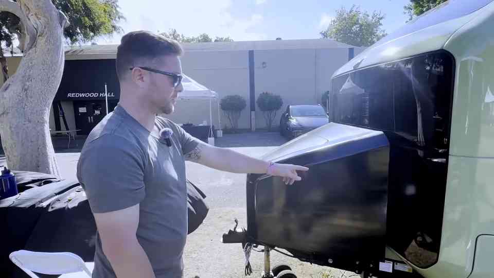 How active assist technology changes electric vehicle towing range