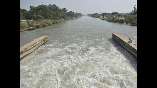 Kosi-Mechi river linking project finally set to hit ground