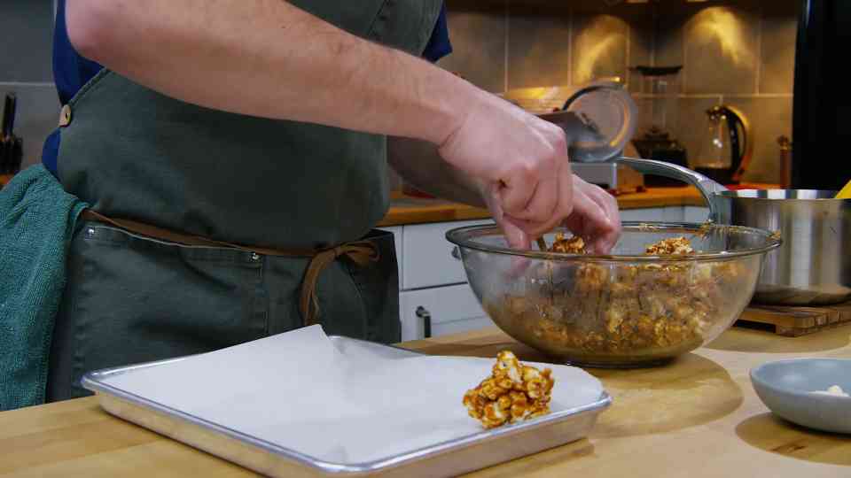 Molasses popcorn balls recipe