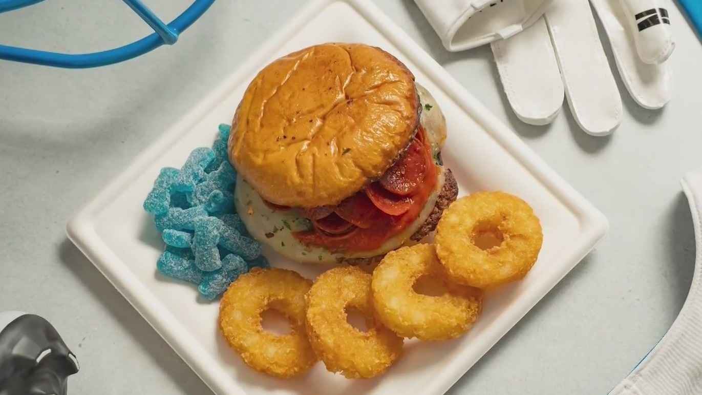Lions unveil Ford Field's Thanksgiving Day menu