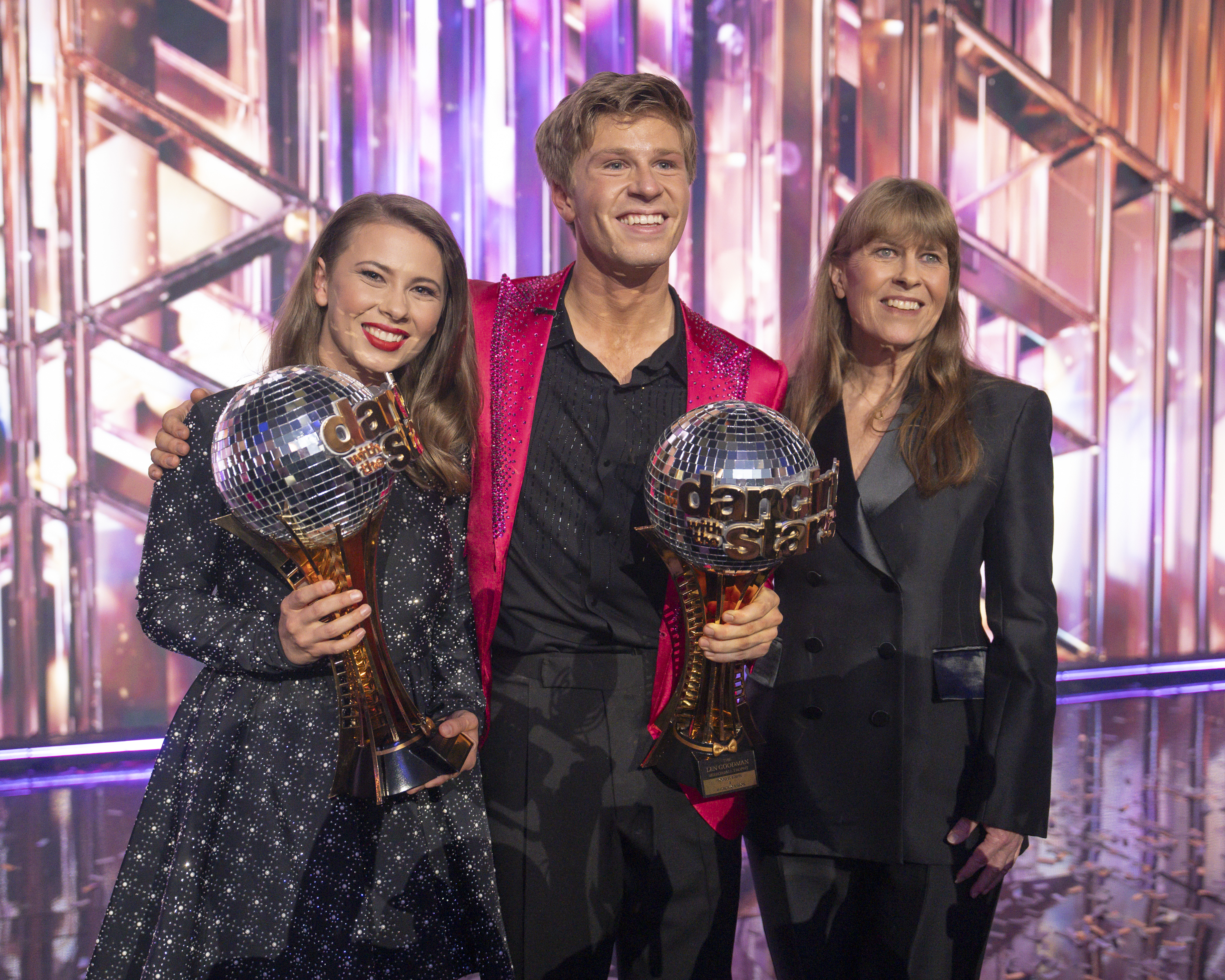 How ‘DWTS’ winner Robert Irwin honored sister Bindi 10 years after she ...