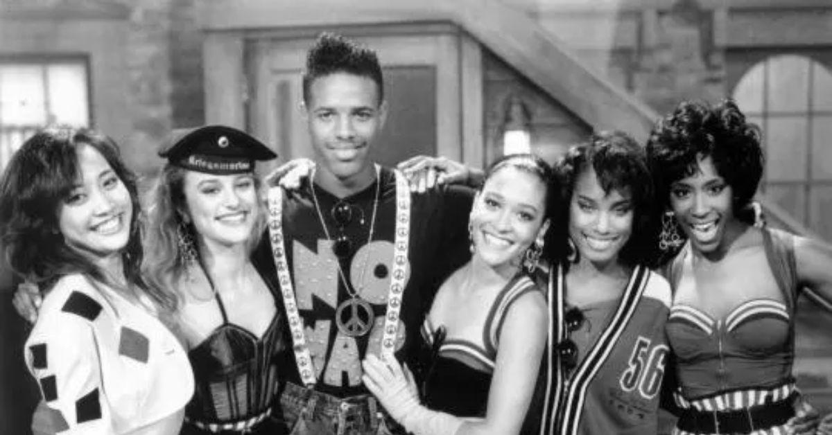 Carrie Ann Inaba Was One of the Original Fly Girls, but What Does That ...