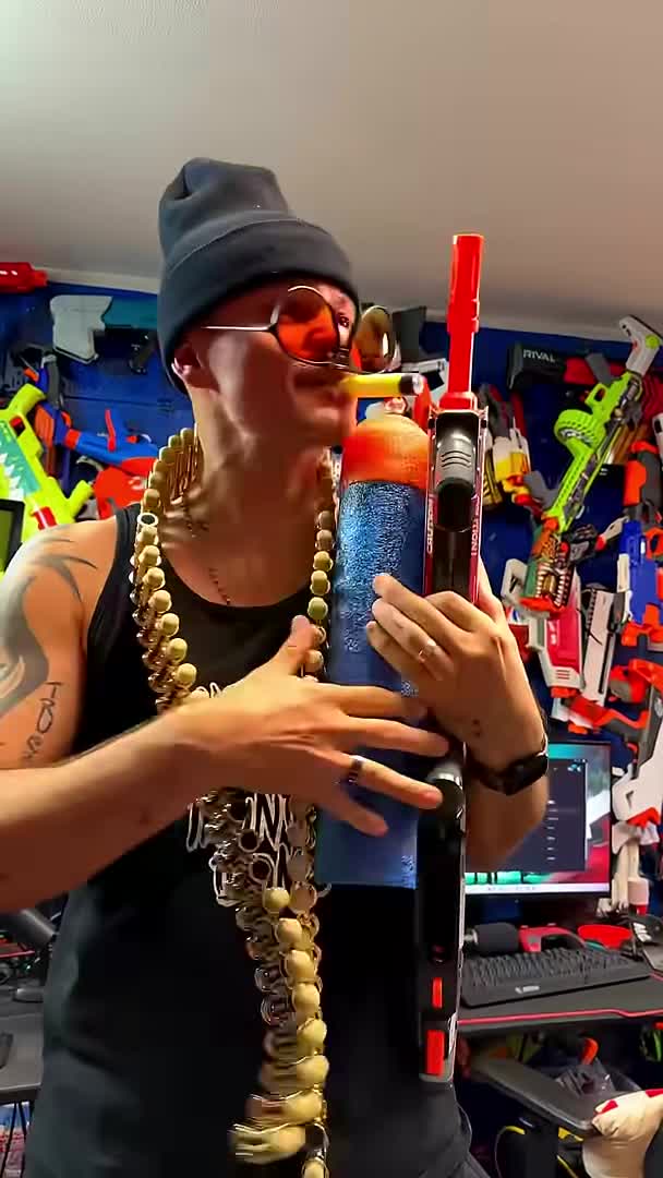 Nerf noob reload: MEGA dart!