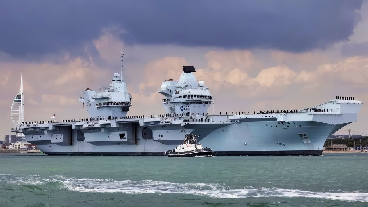 Queen Elizabeth-class aircraft carriers have been sunk in multiple ...