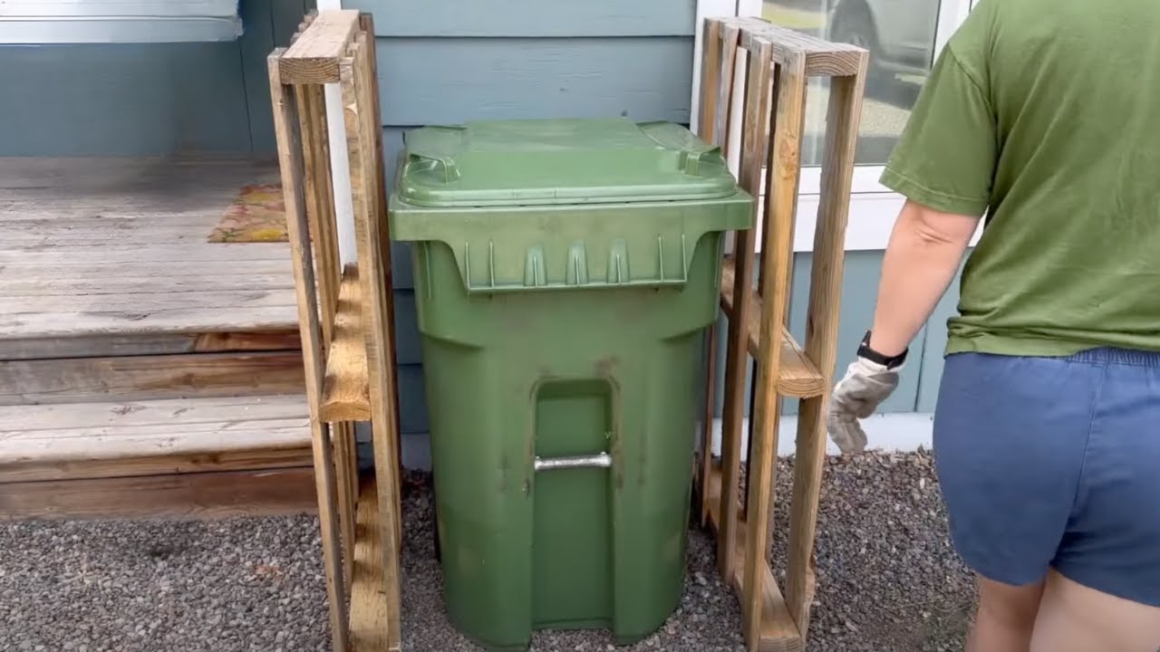 The genius trash bin hack neighbors won't stop talking about!