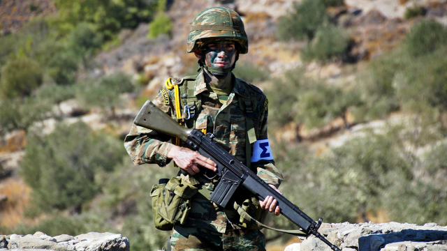 Τραγωδία στη Ρόδο: Ολοκληρώθηκε το χειρουργείο - Μεταφέρεται στο 401 ο ...