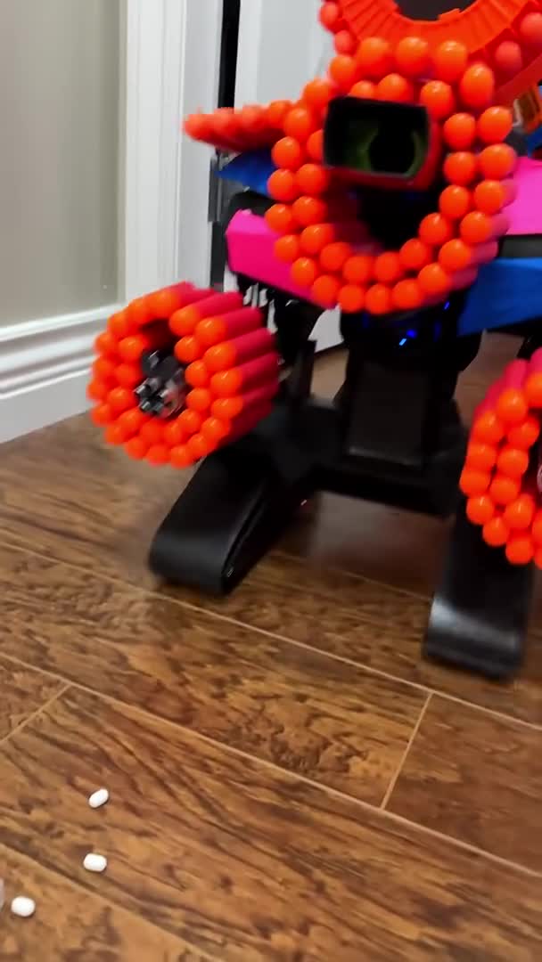 Nerf heavy weapons guy: RC battle!