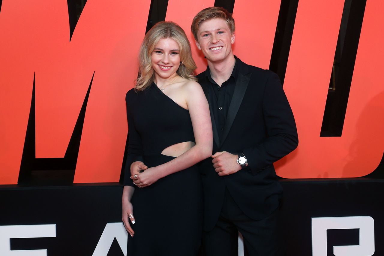 Is Robert Irwin Single? Everything the “Dancing with the Stars ...