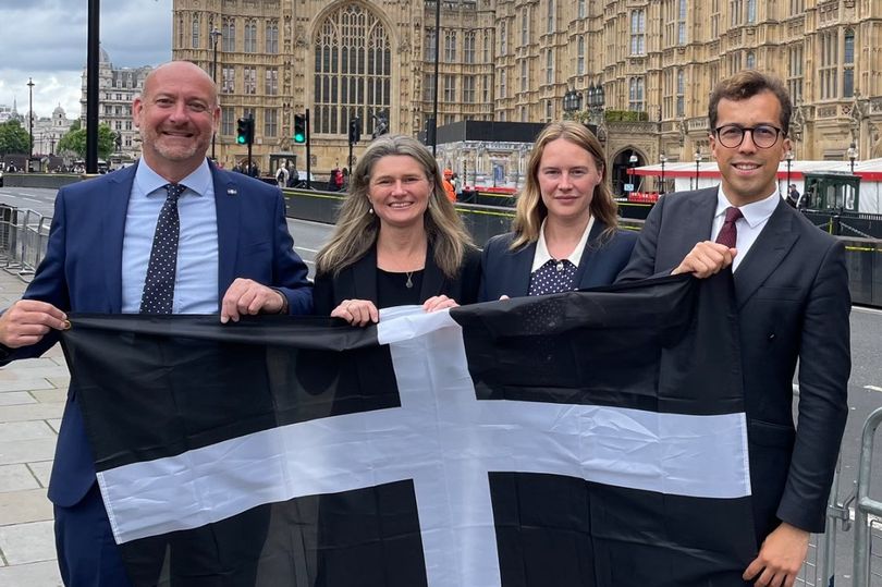 Council leader criticises Labour MPs over 'no win' for Cornwall