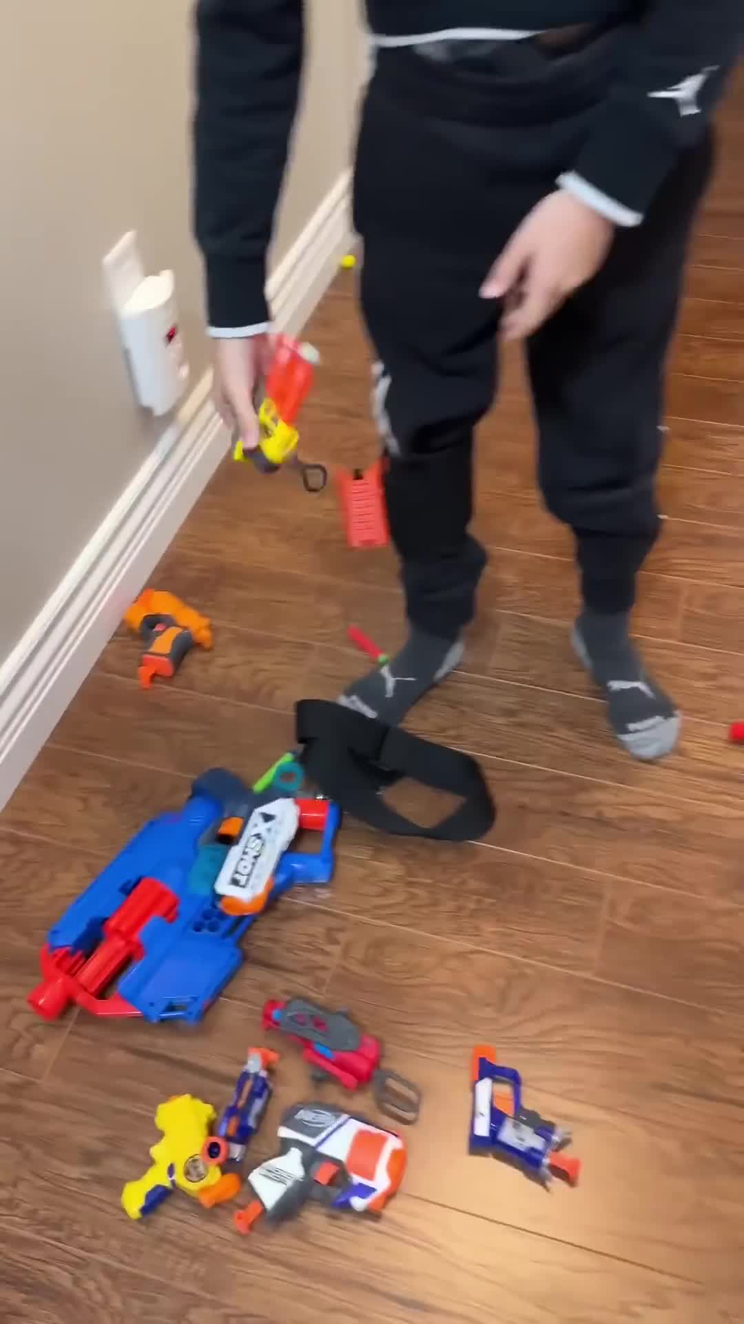 How many NERF GUNS can he carry?