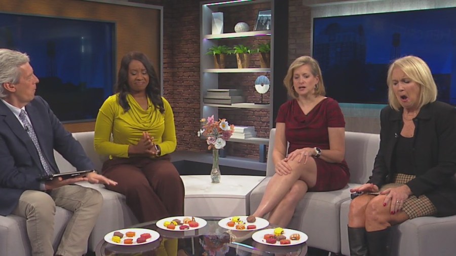 Watch: FOX8 Morning News crew taste tests Thanksgiving dish-themed Oreos