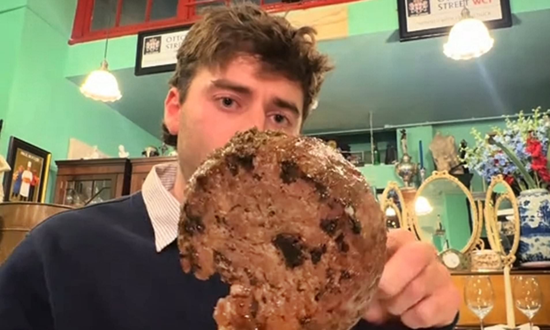 London's most expensive burger comes with a £300 price tag and caviar ...