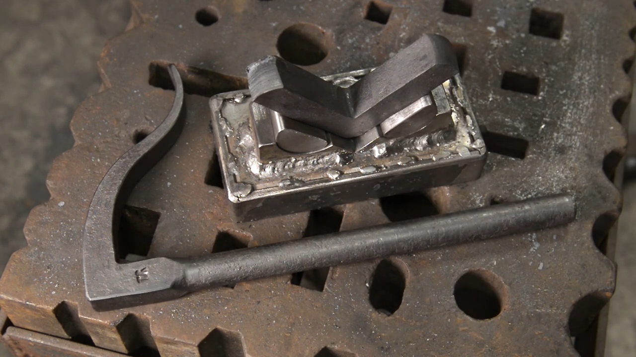 How I forged a square corner bolster from raw steel