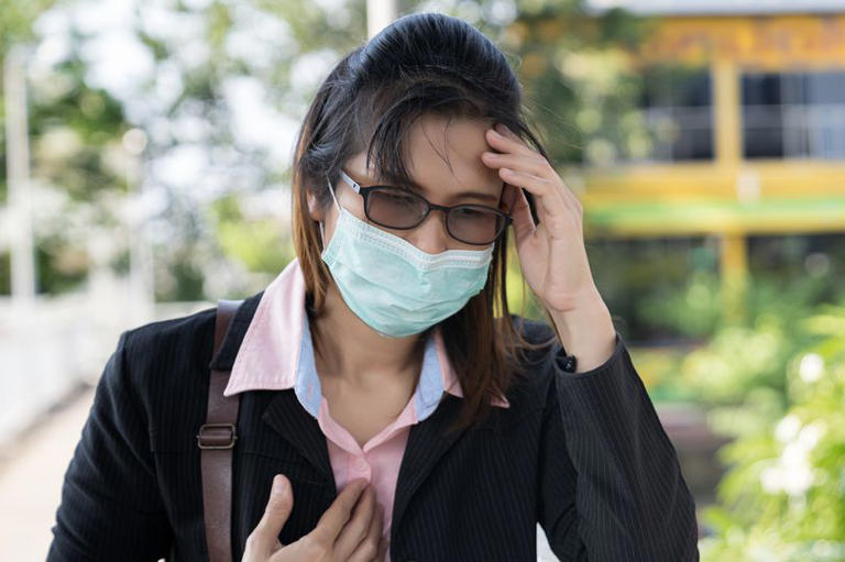 'Call 111' if you spot these signs after first human death from bird ...