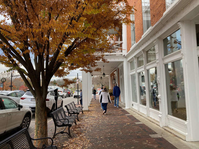 History, hospitality and holiday magic: The Golden Lamb and Lebanon ...