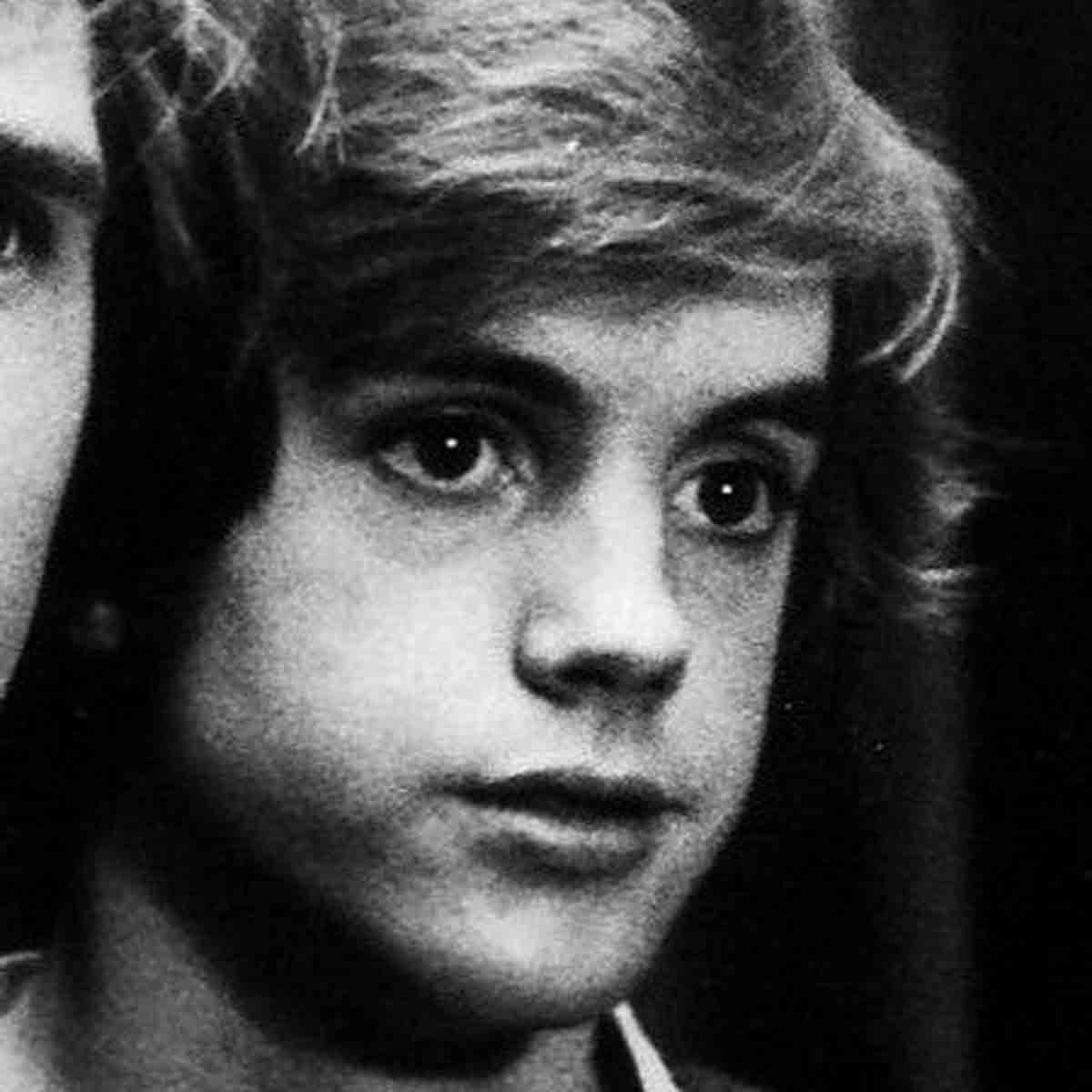 '70s stars who look completely different today