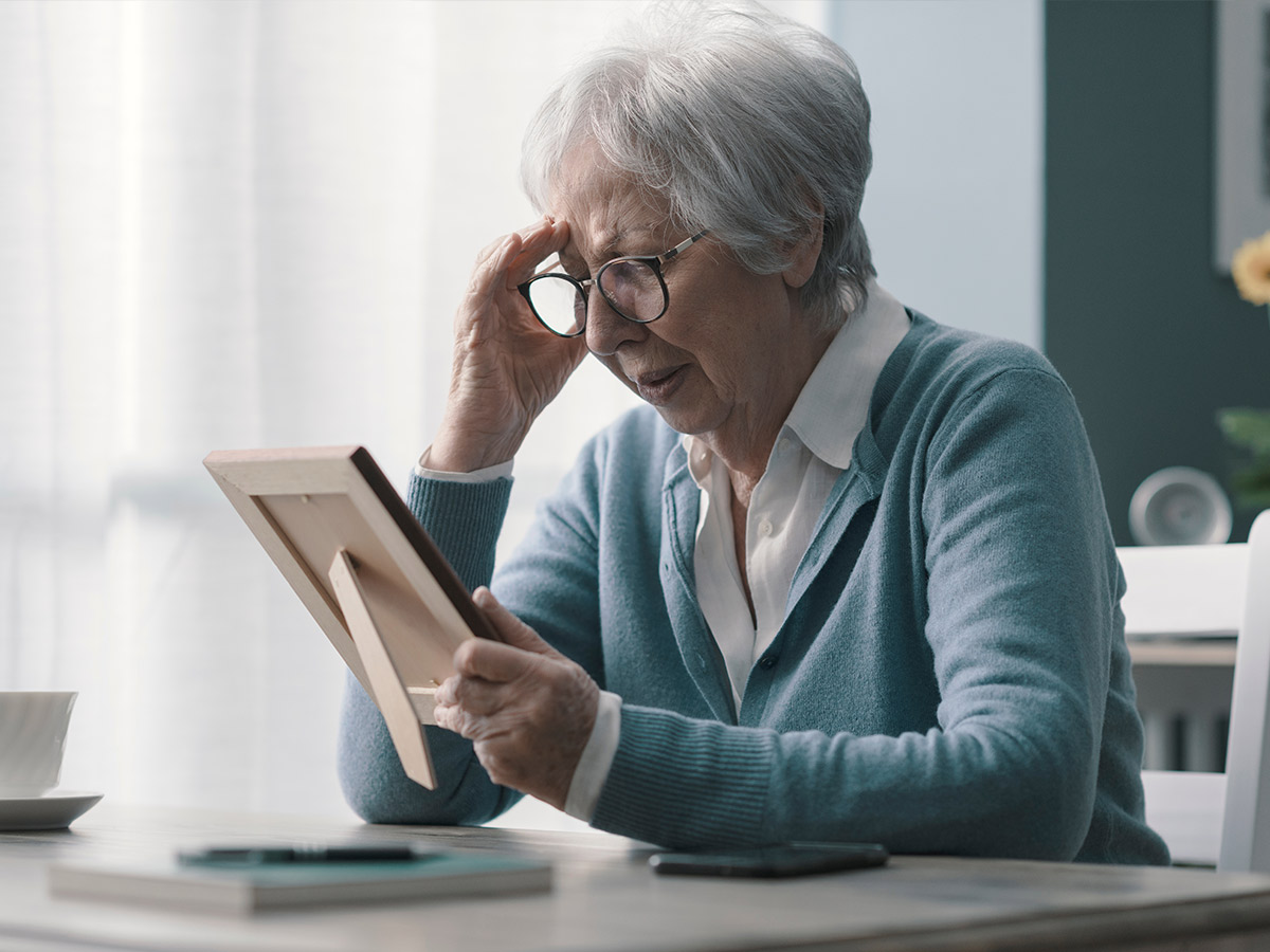 Early symptoms of Lewy body dementia people often miss