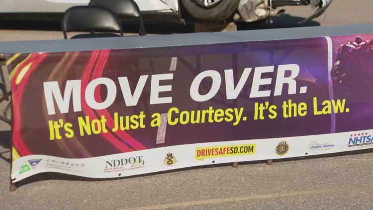 State Patrol enforcing Move Over Law during holiday travel