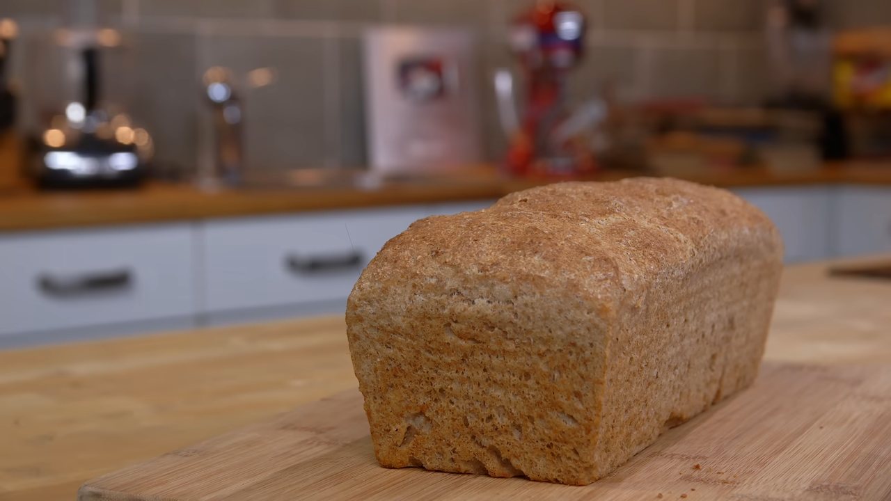This 1944 no-knead bread is shockingly easy!