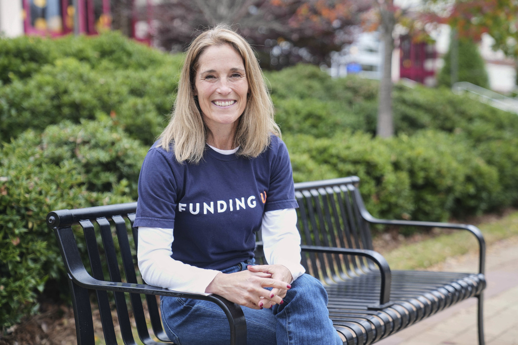 MacKenzie Scott's college roommate once loaned her $1K. Now it's the ...