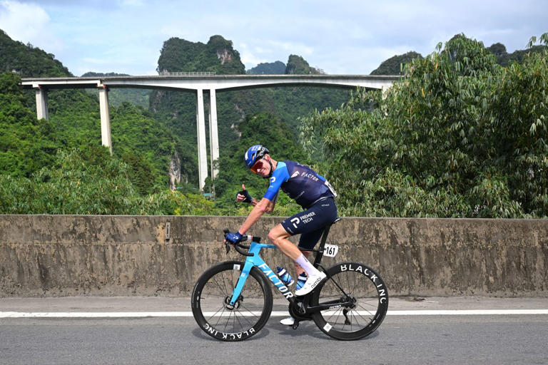 'It feels so good to finally be out here spinning the legs' – Chris Froome returns to bike, with ...