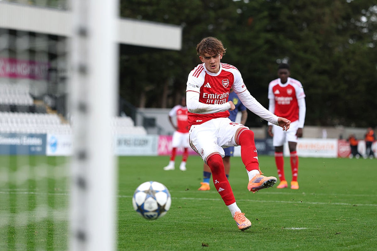 Arsenal’s Dowman scores outrageous goal before taunting Bayern player