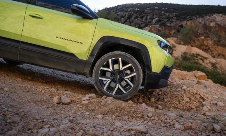 El nuevo Jeep Compass PHEV ya tiene precios oficiales en España