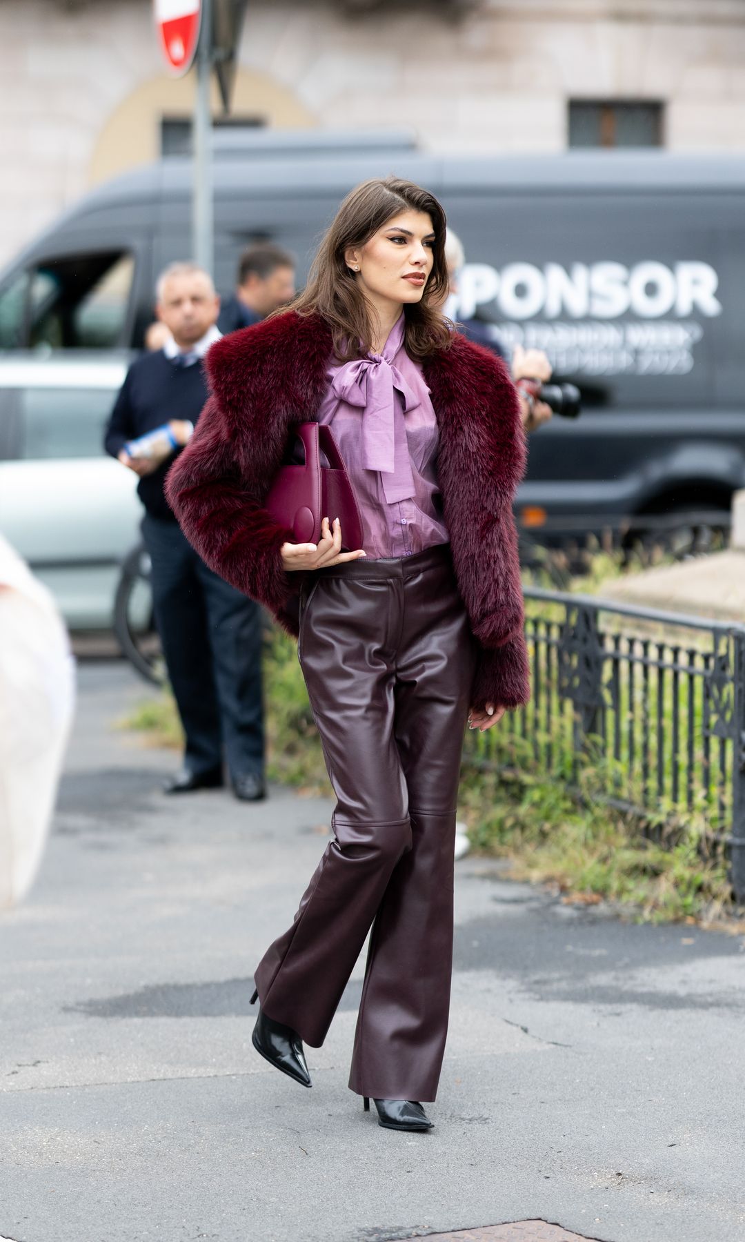 5 colores que combinan genial con el burdeos y te ayudará a crear looks ...