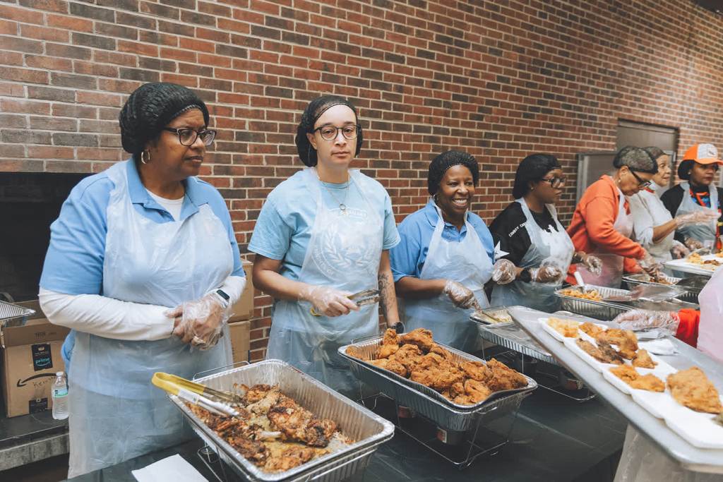 DC Thanksgiving Meals: How DC-Area Communities Are Ensuring No One Eats ...