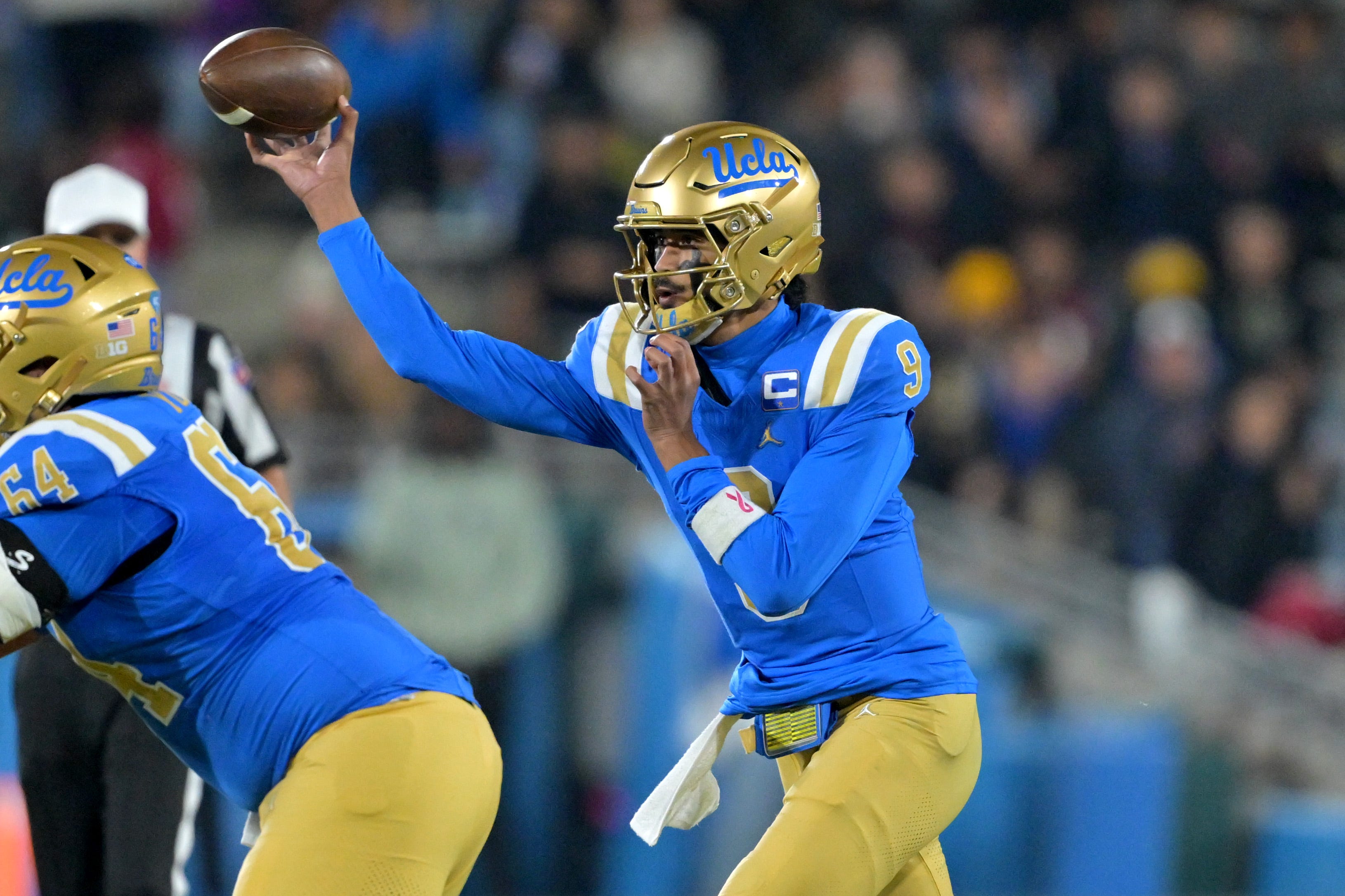 Football scouting report: UCLA offense, key matchups vs USC defense