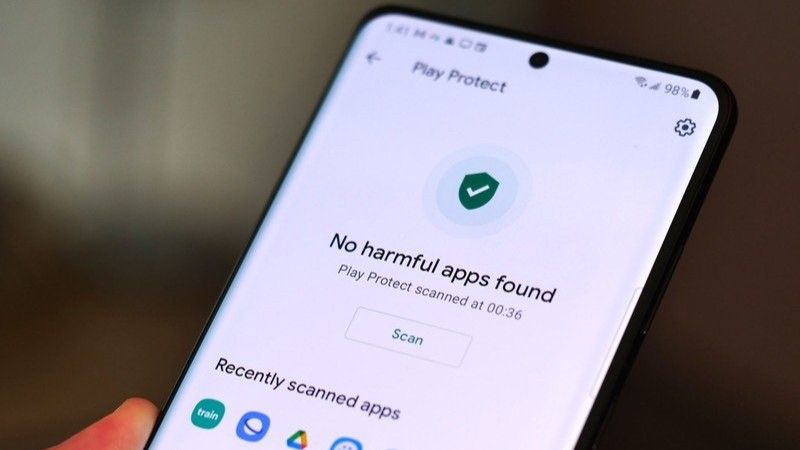 New Android malware that can hijack your phone and bank accounts found