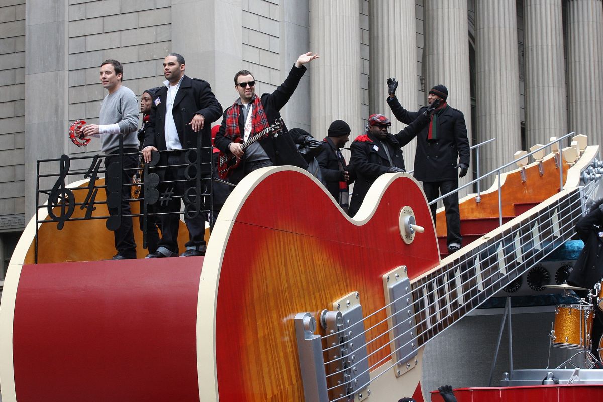 Major Late Night Host Not Advertised for Macy's Thanksgiving Day Parade ...