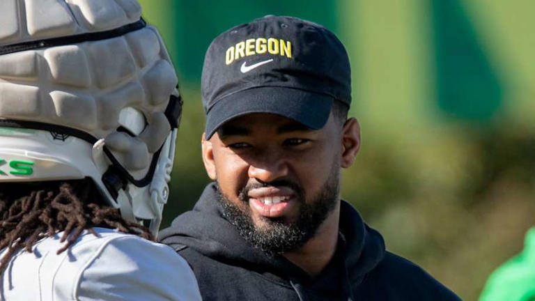 Oregon Coach Ra'Shaad Samples Is A Sneaky Candidate For A Texas Job