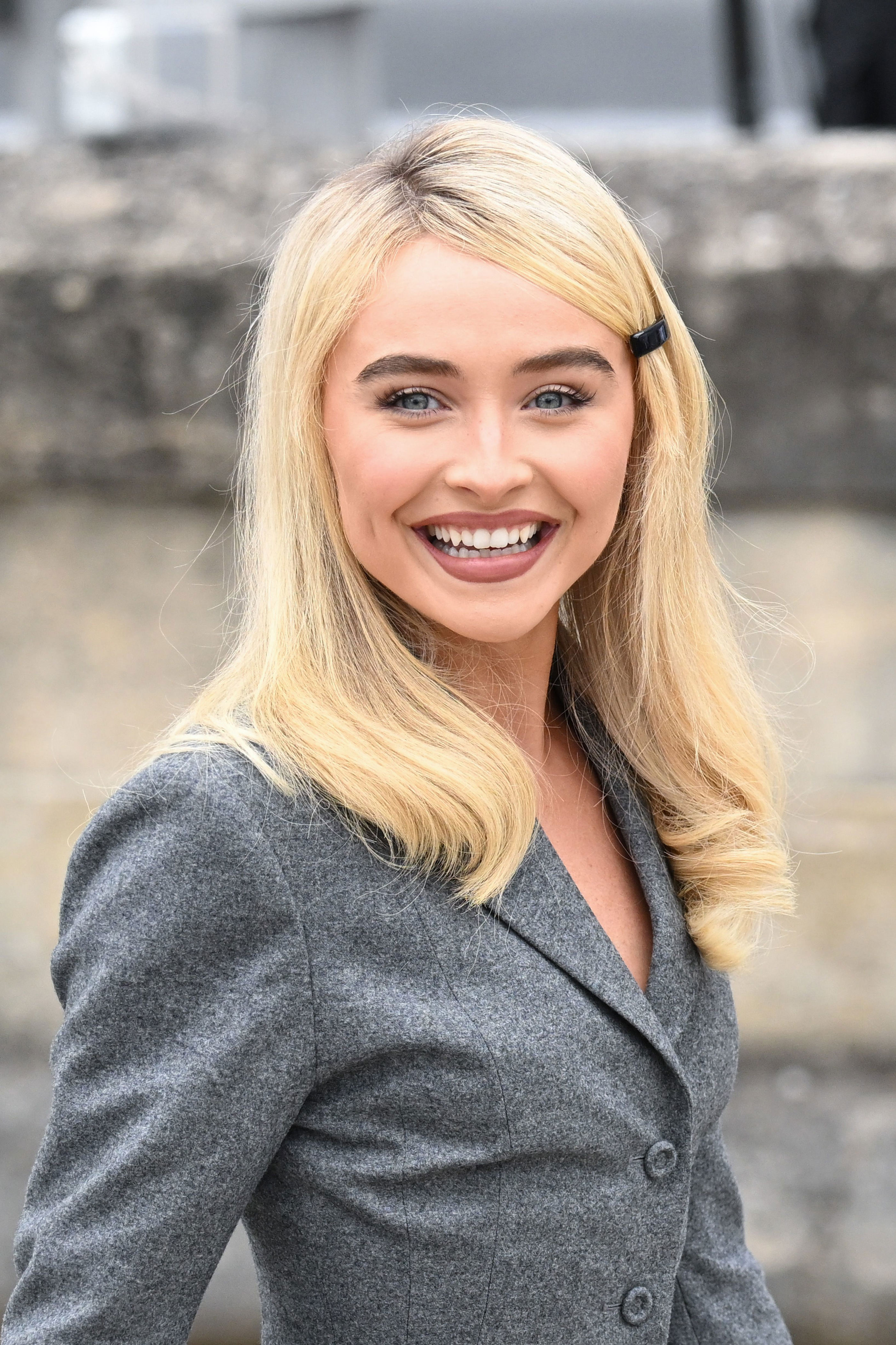 How to style grown-out bangs, according to pro stylists