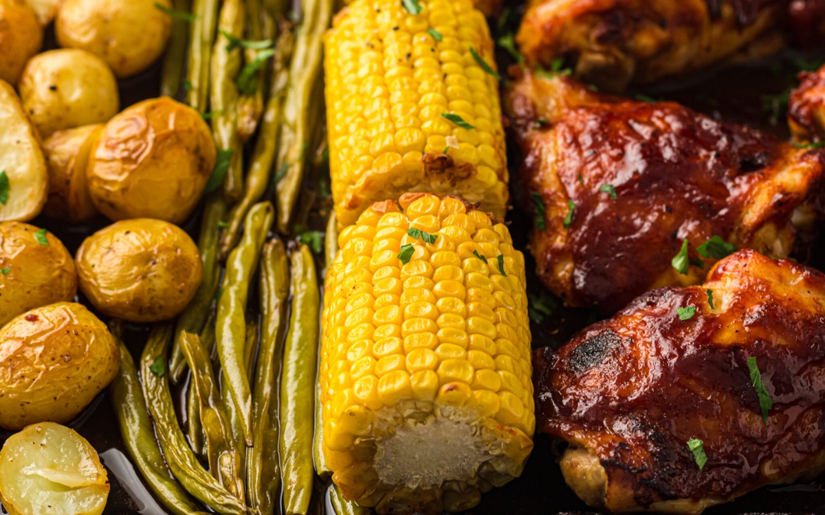 17 sheet pan recipes that do all the hard work (and look fancy doing it)