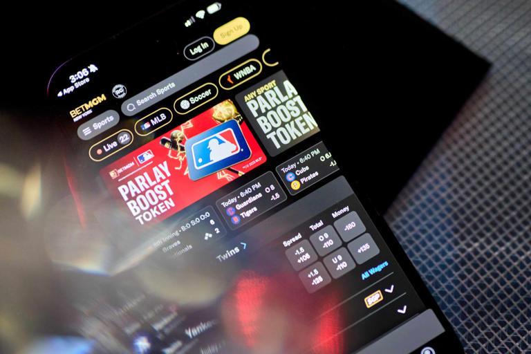 Sports Betting a Risk For Lenders, BofA Analysts Say