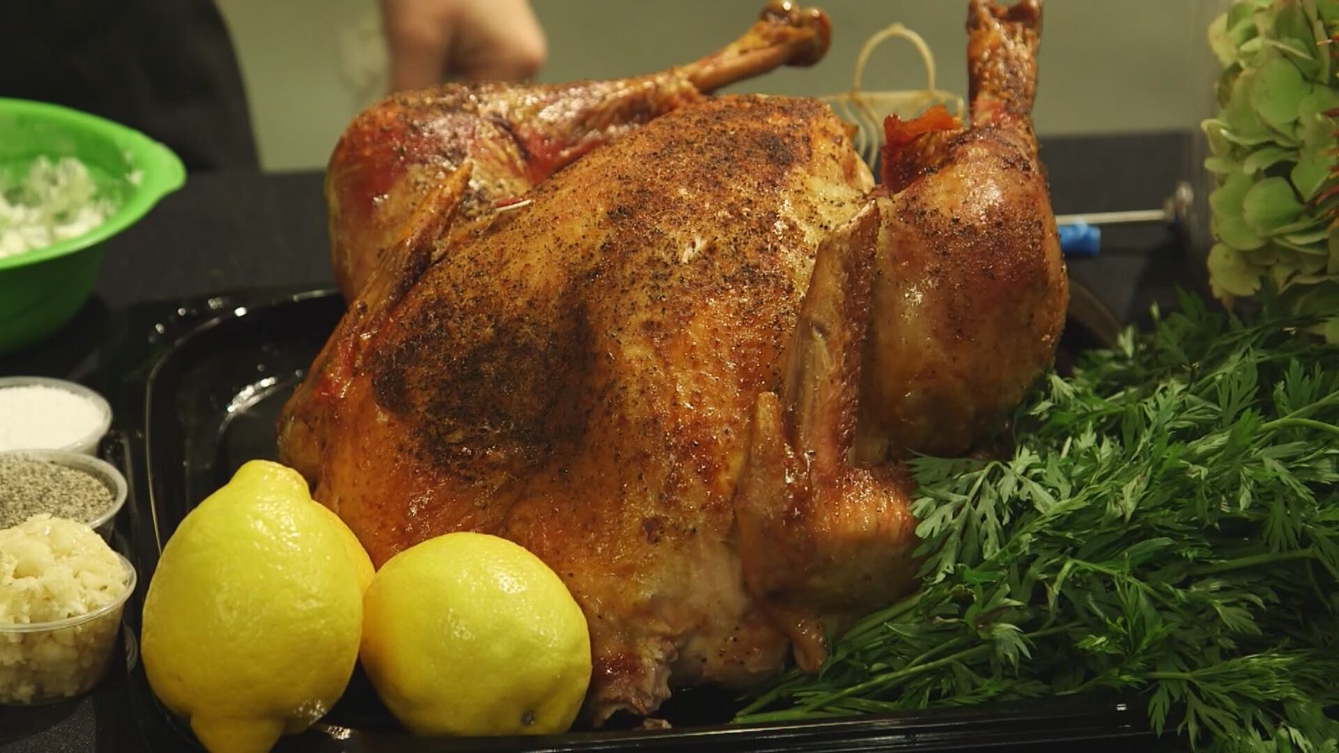 Marietta food pantry aims to distributes 100 Thanksgiving turkeys to ...