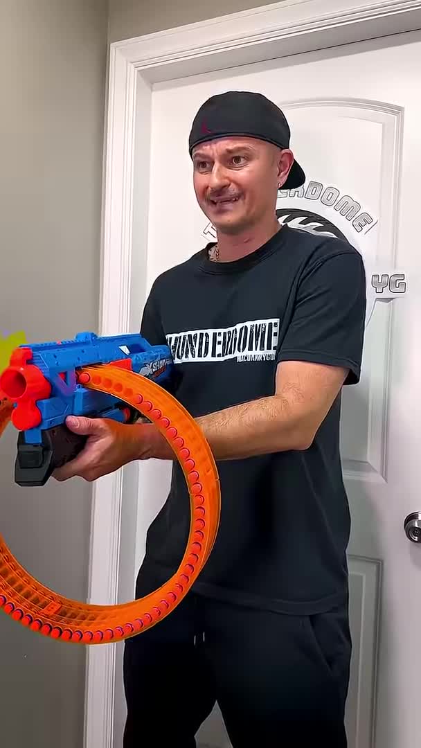 XSHOT heavy weapon guy 13