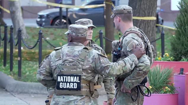 Emotional National Guard troops seen gathering near White House ...