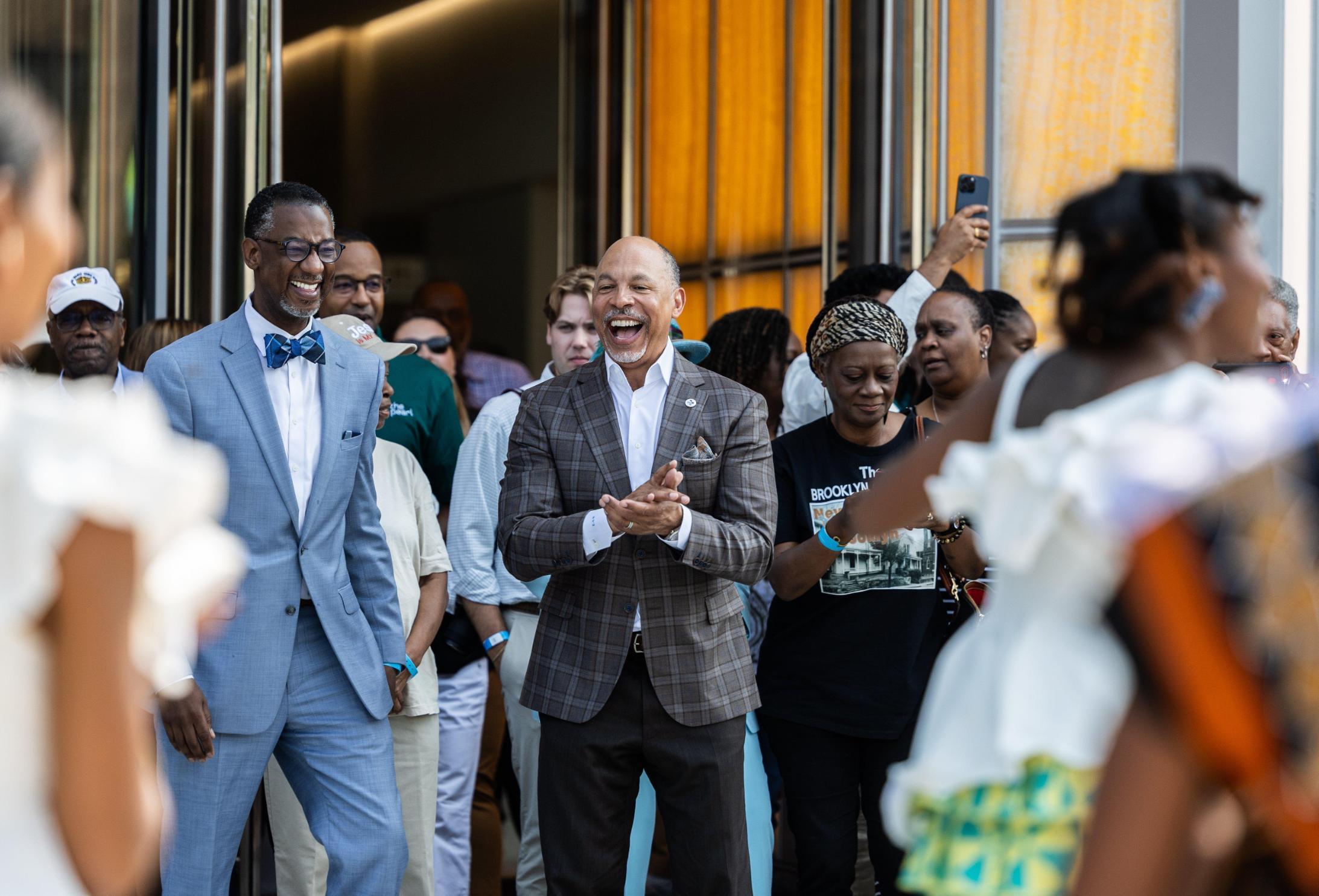 Advocate Health CEO Gene Woods earned $25.7M in 2024 amid surge in ...