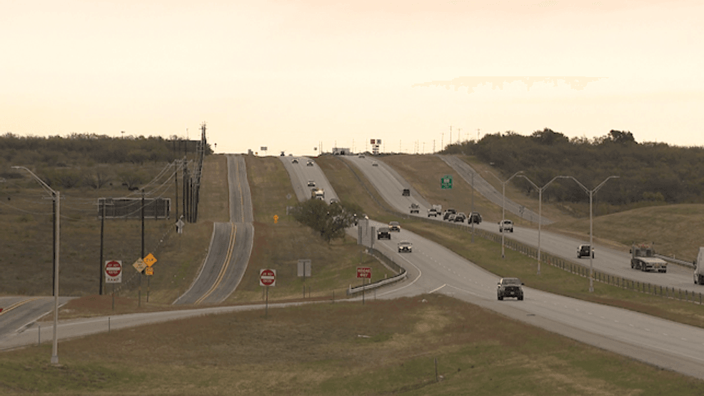 AAA forecasts record-breaking Thanksgiving travel